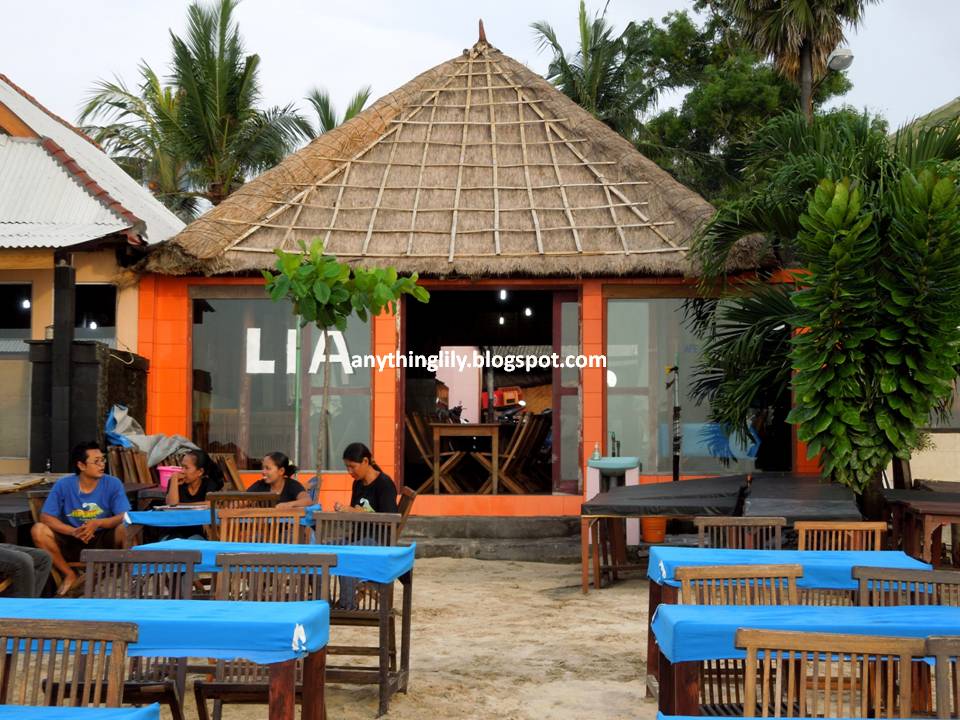 anythinglily: Bali Attractions: Sunset Dinner At Lia Cafe, Jimbaran Beach