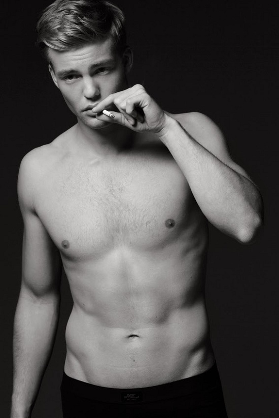 Julian Lohse by Julian Laidig | Oh yes I am