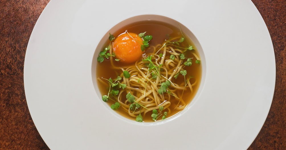 KAQUUS HAUSMANNSKOST: Beef tea mit Ei