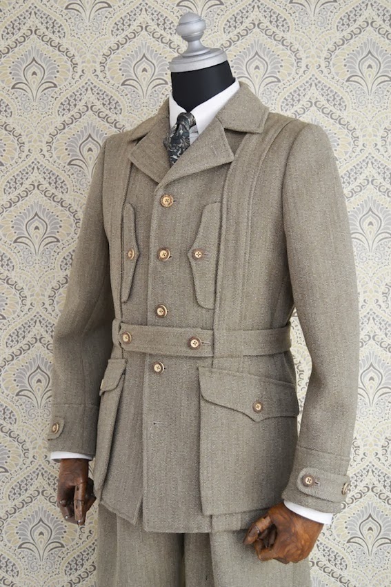 ADJUSTABLE COSTUME: Keeper's Tweed Norfolk Jacket