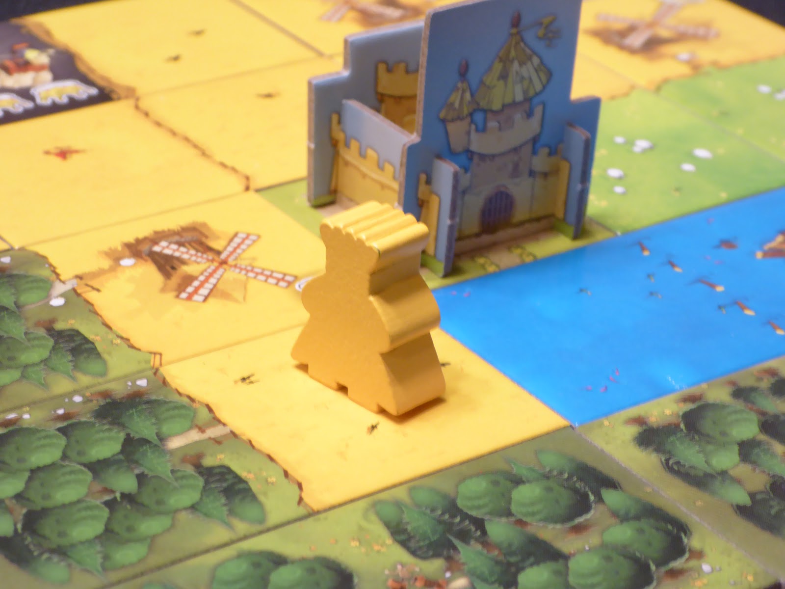 Kingdomino Review - EverythingBoardGames.com