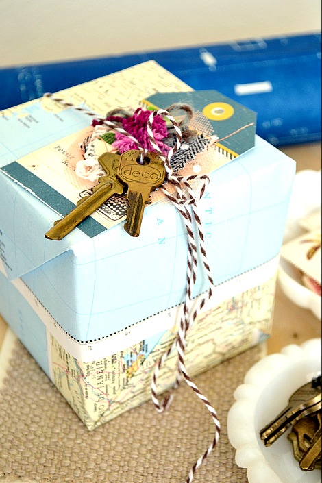 Simple Details: free maps for giftwrap