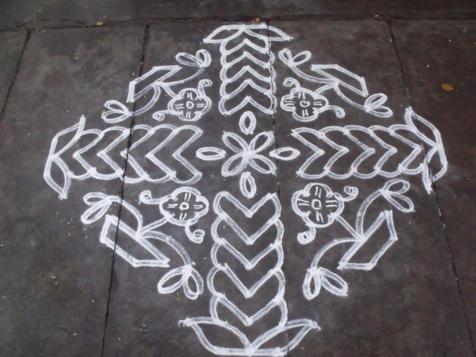 Rangoli designs/Kolam: 17-1 Ner Pulli kolam