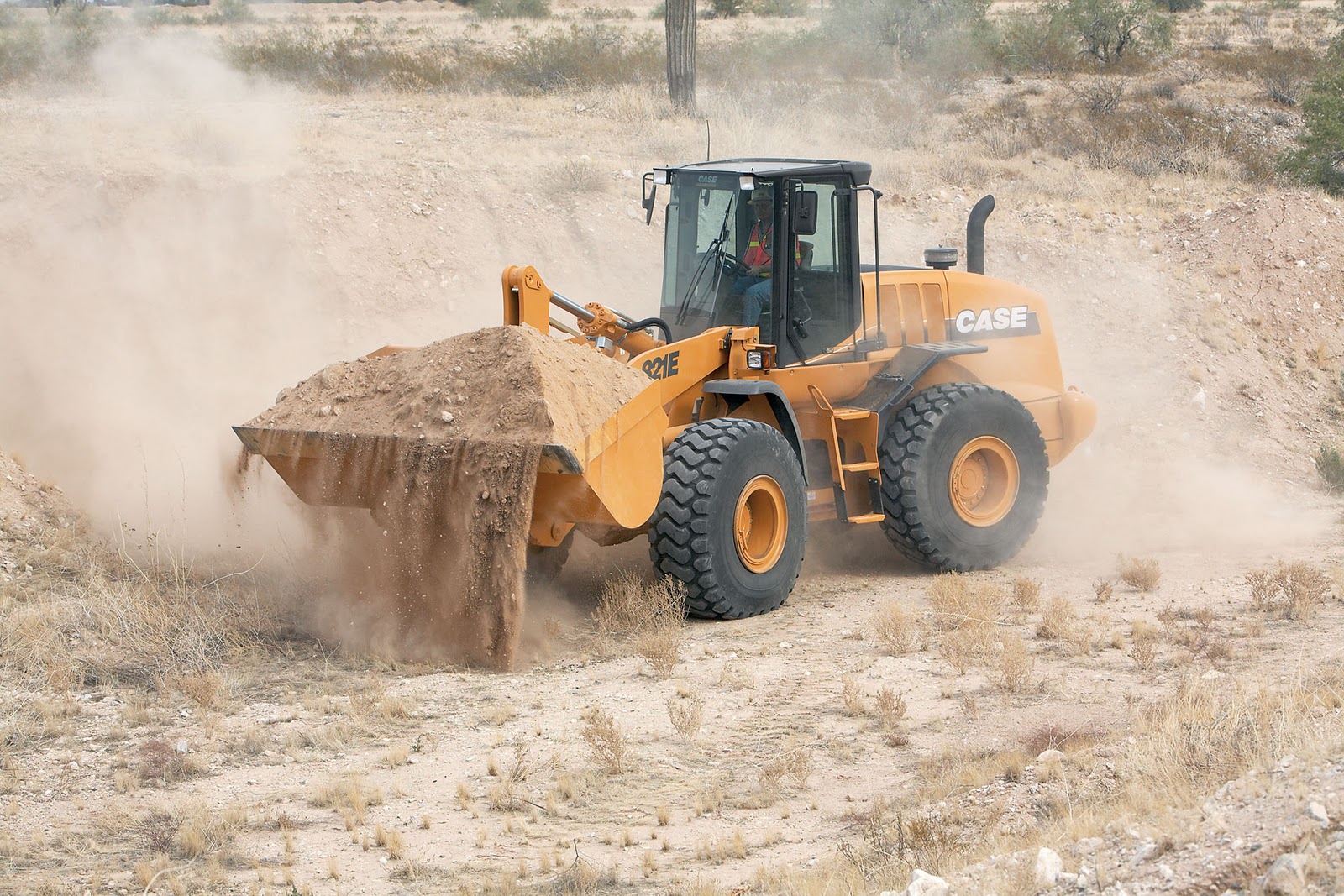 DUNIA ALAT BERAT: CASE WHEEL LOADER Tangguh, Elegant dan Produktif