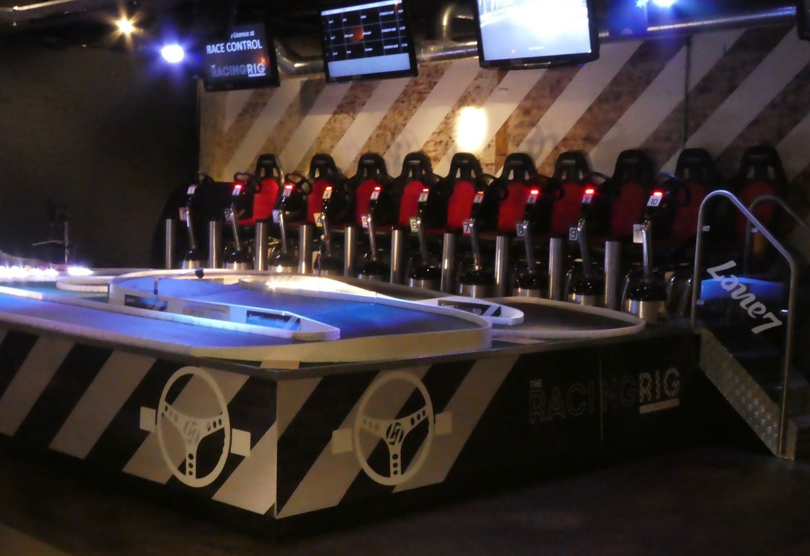 Lane 7: Racing rig | Big Stevie Cool