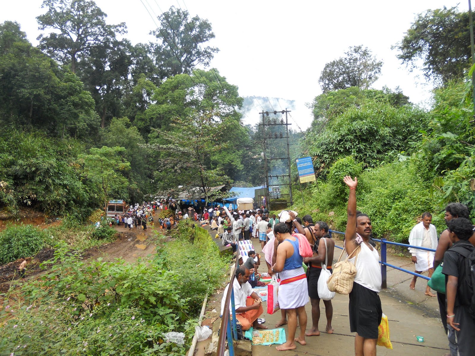 wallpapers name: Story of Sabarimala Temple - Sannidhanam & Shabarimala ...