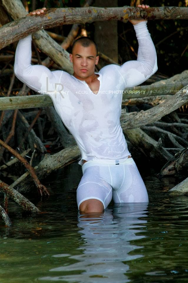 Bodybuilding Junction: Corey Upton - Bodybuilder - Physique Competitor - Fitness Model