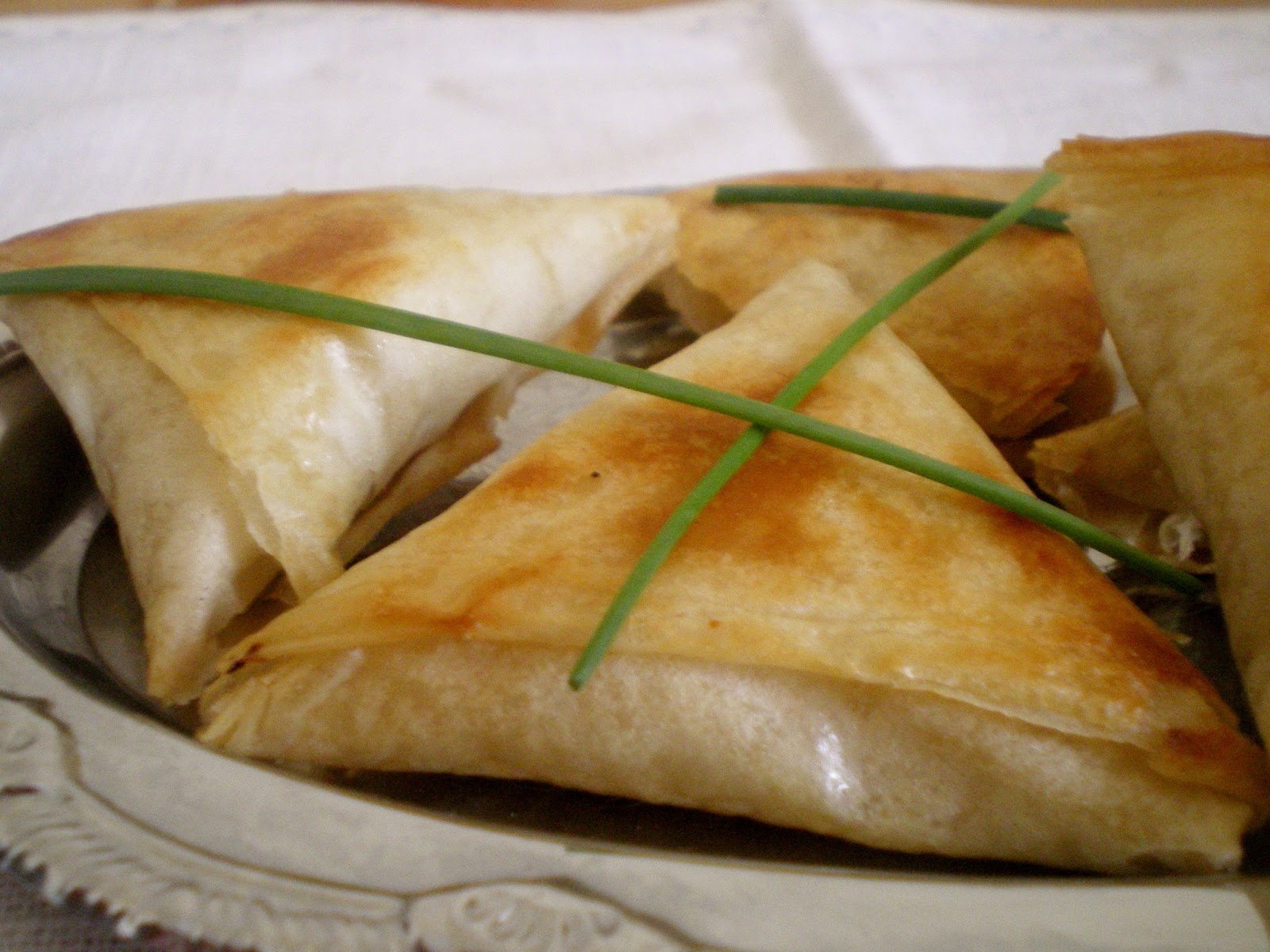 LES METS TISSÉS: Cuisine d'ici et d'ailleurs: SAMOUSSAS BABYBEL ...