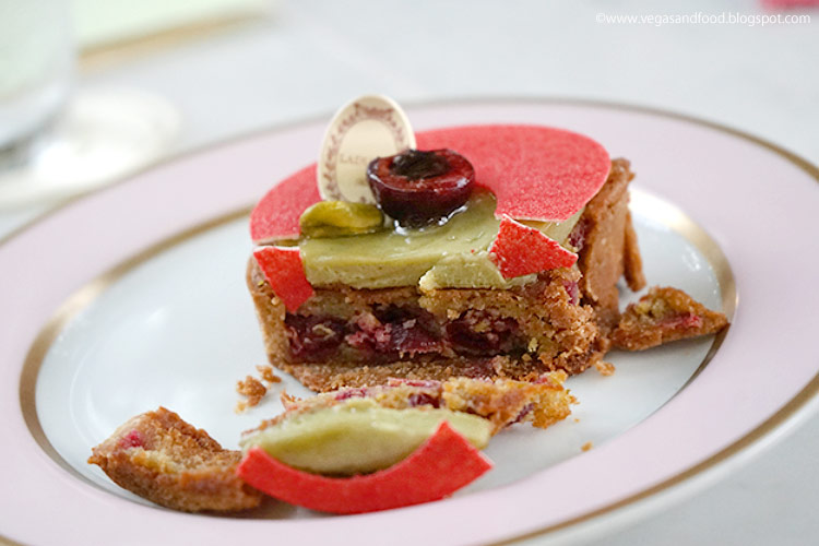 Laduree The Grove - Vegas and Food