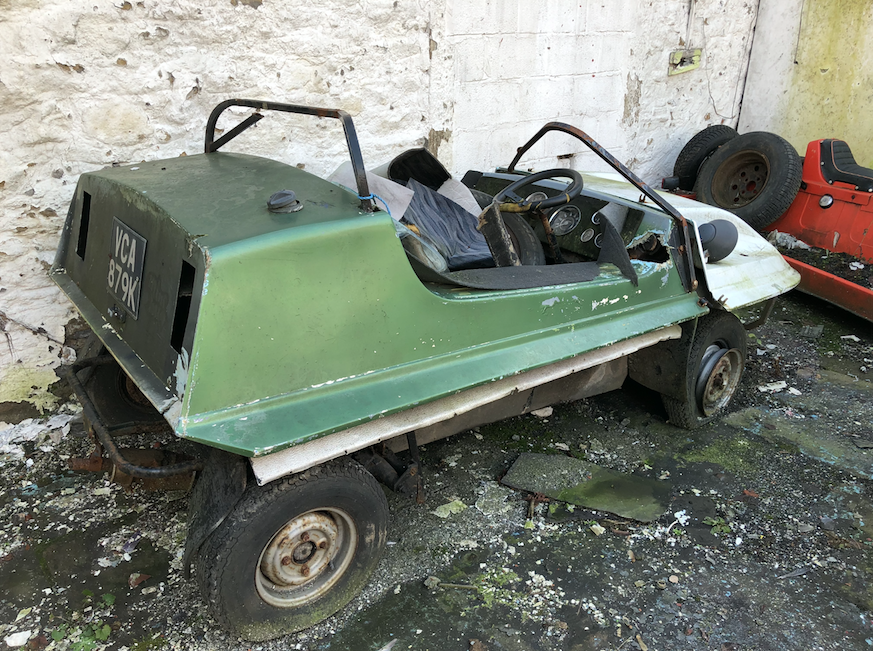 Maximum Mini: Derelict kit car collection finally up for sale