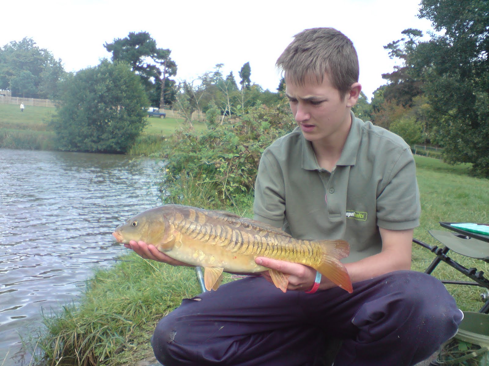 ProperFishermanProductions: Fishing the method feeder with float bite ...