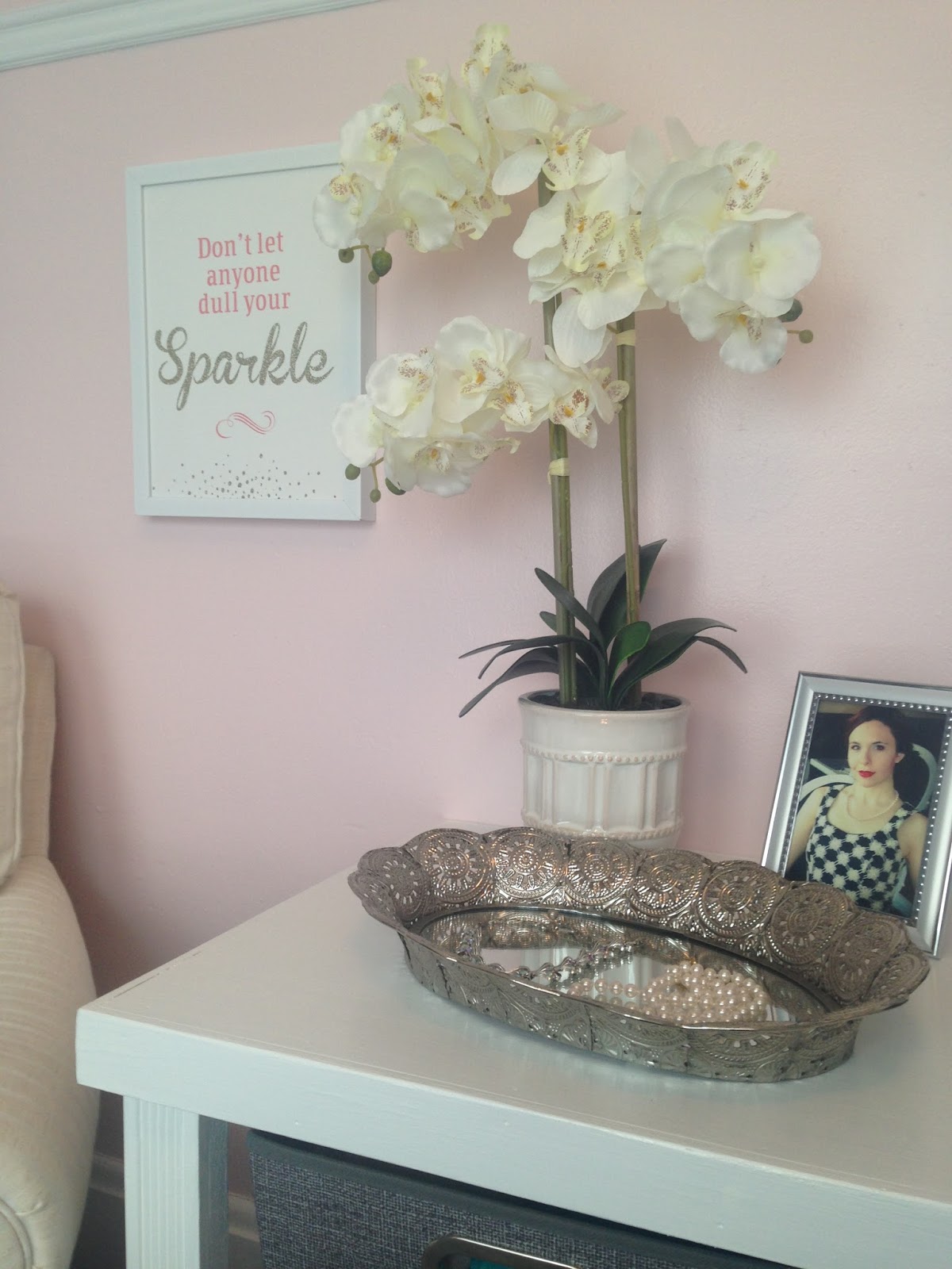 Amy's Creative Pursuits: A Custom Made End Table and a Pretty Table Top ...