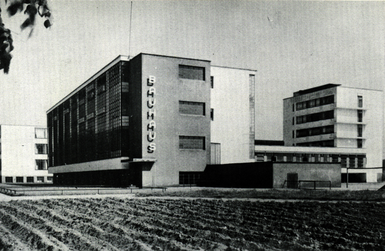 Critical & Cultural Studies : Role of Bauhaus in the history