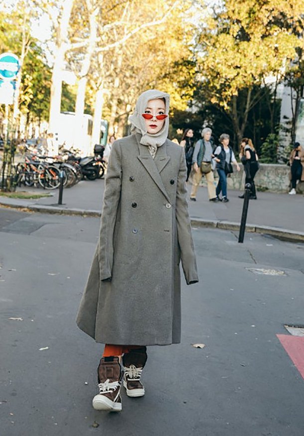 Sandara Park brings her unique fashion style to Paris