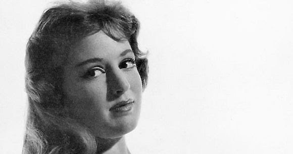 Rabiolepus' Vintage Goddesses : Jennifer Garland