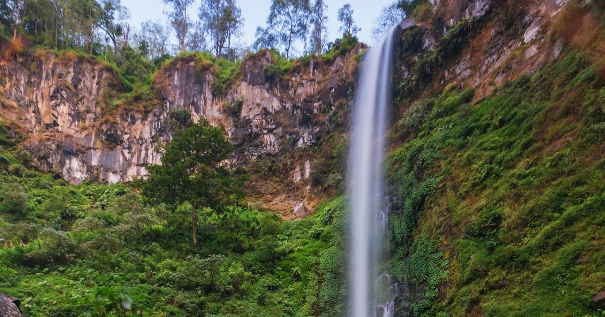 Mitos Wisata Air Terjun Coban Rondo Malang - SEPASANGCARRIER