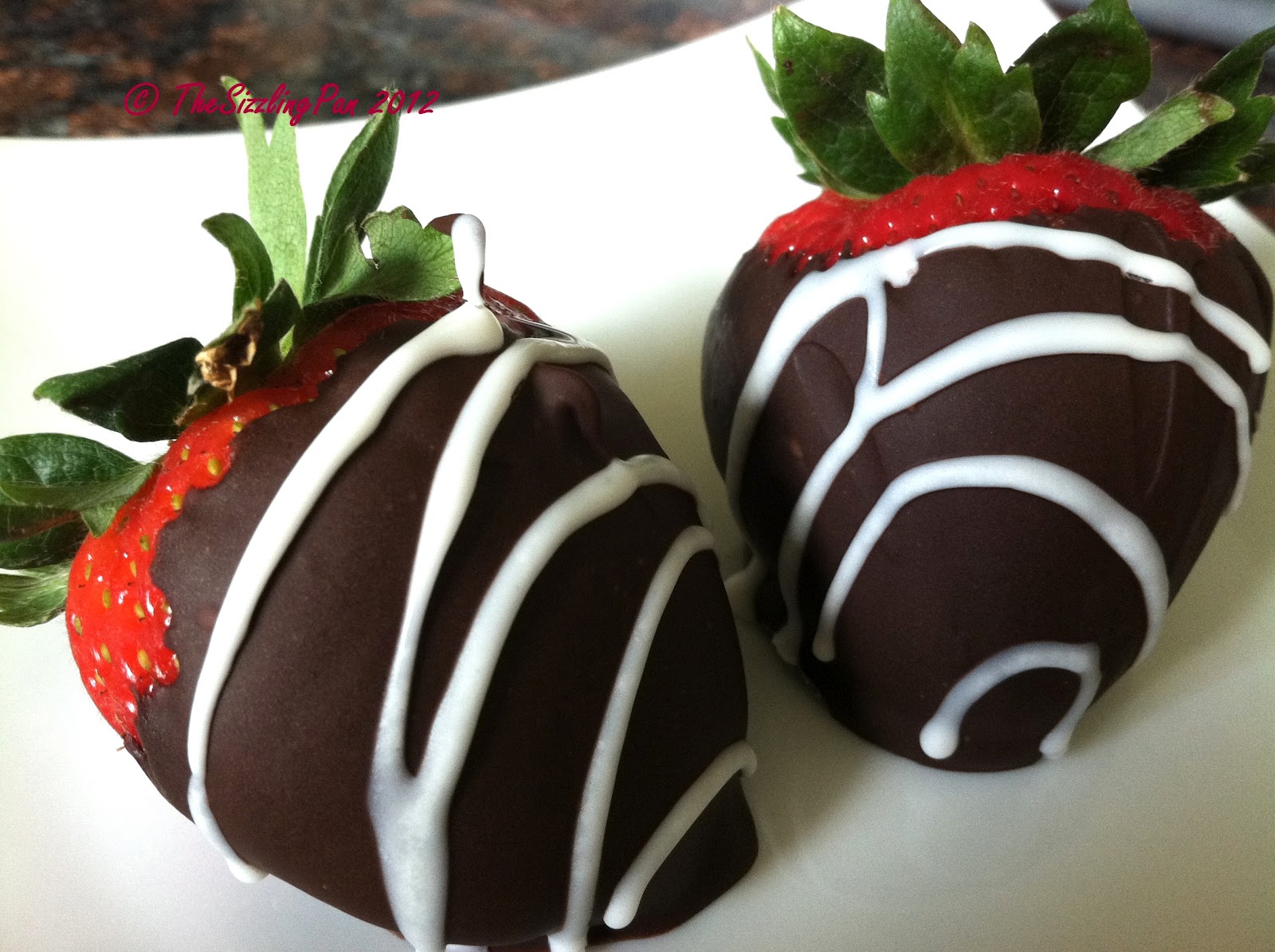 The Sizzling Pan: "Sweet Treats"- Chocolate Dipped Strawberries