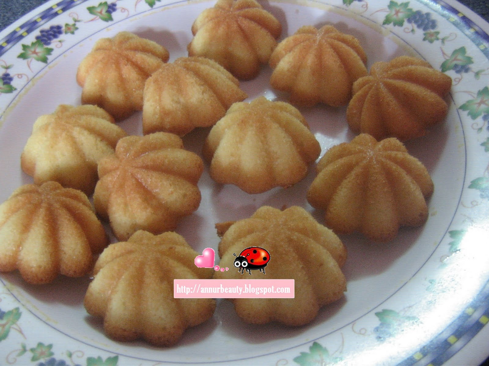 Kuih Bahulu Cermai - kEmA.kItCheN