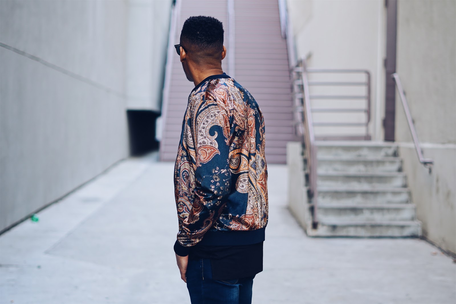 HOW TO WEAR PAISLEY | Allen Robateau