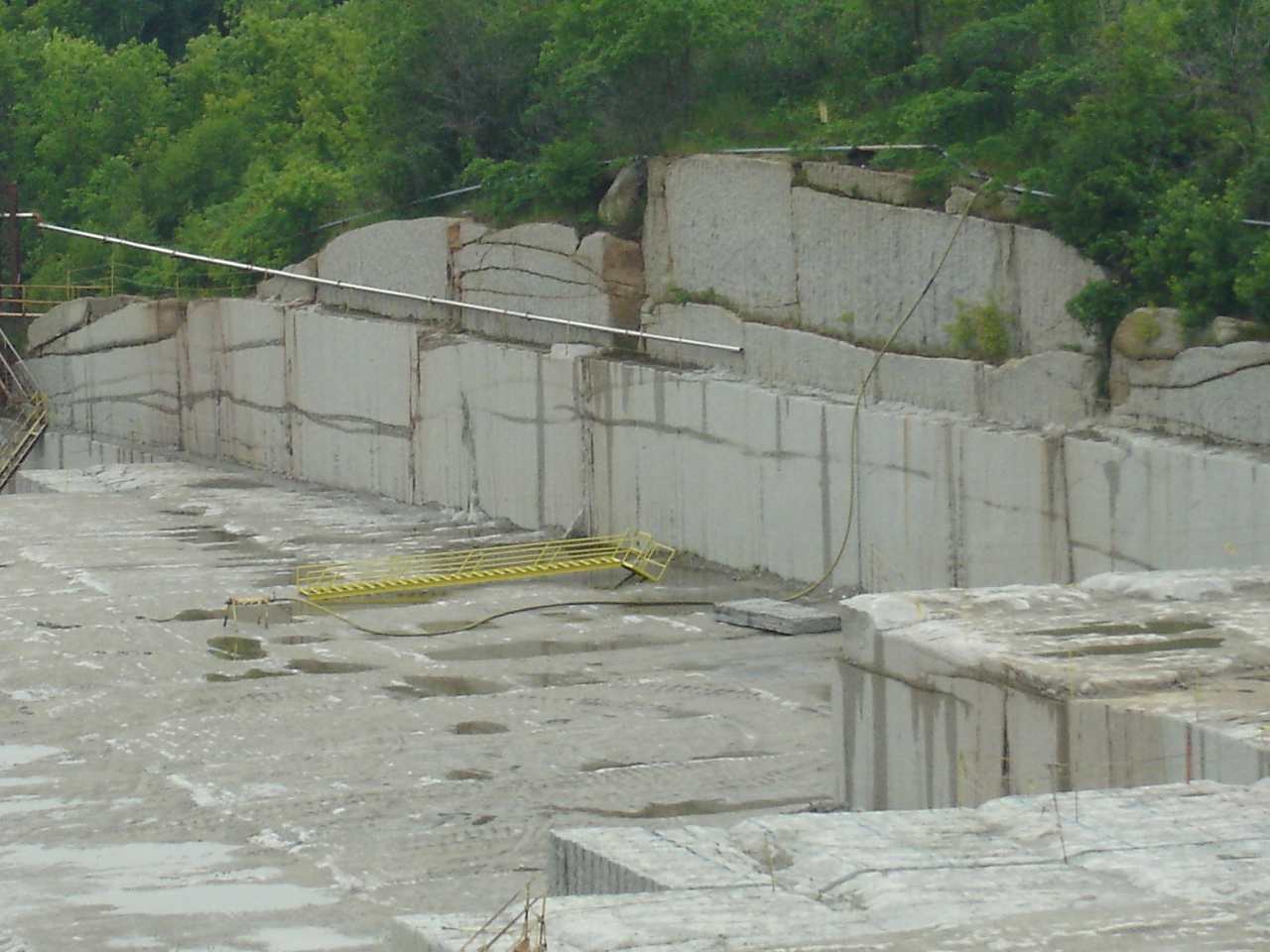 earthscienceguy: Minnesota Geology Monday - Granites of the St. Cloud Area