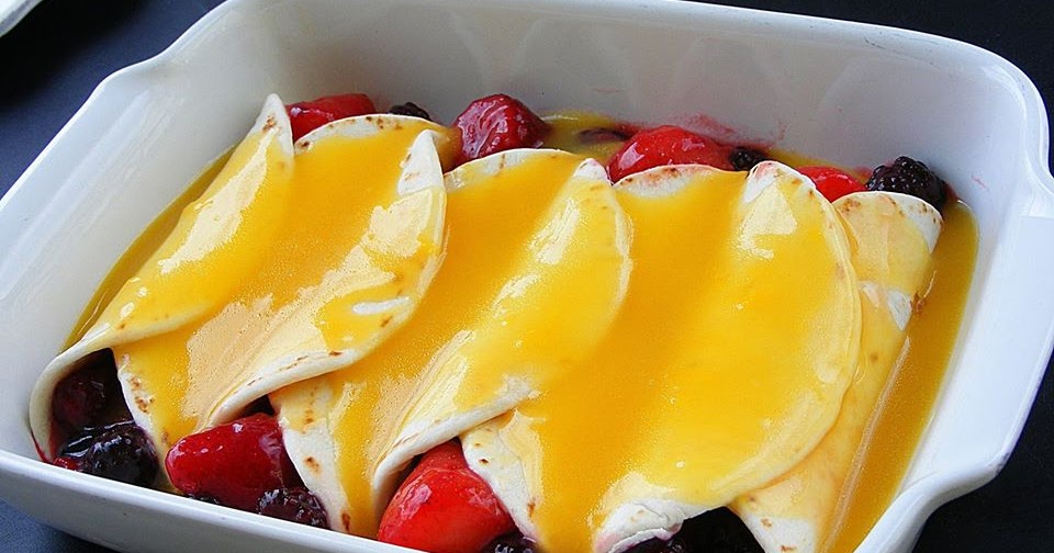 Food and lens: Fruit Enchiladas.