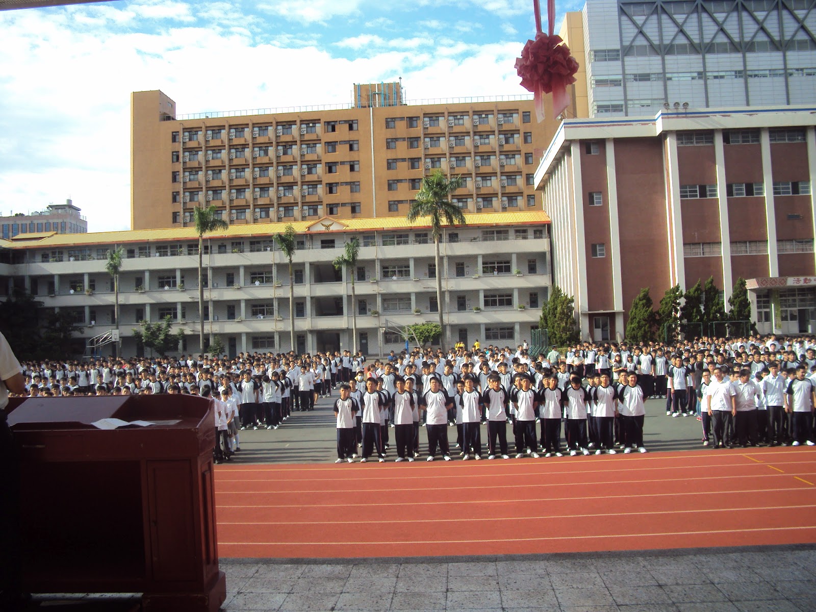 Ida in Taipei - 2012/2013 : Meine Schule - KaiNan High School Taipei
