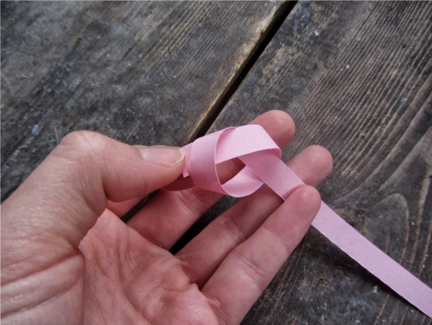 Clare Willcocks: Christmas crafts - Paper craft tutorial for origami ...