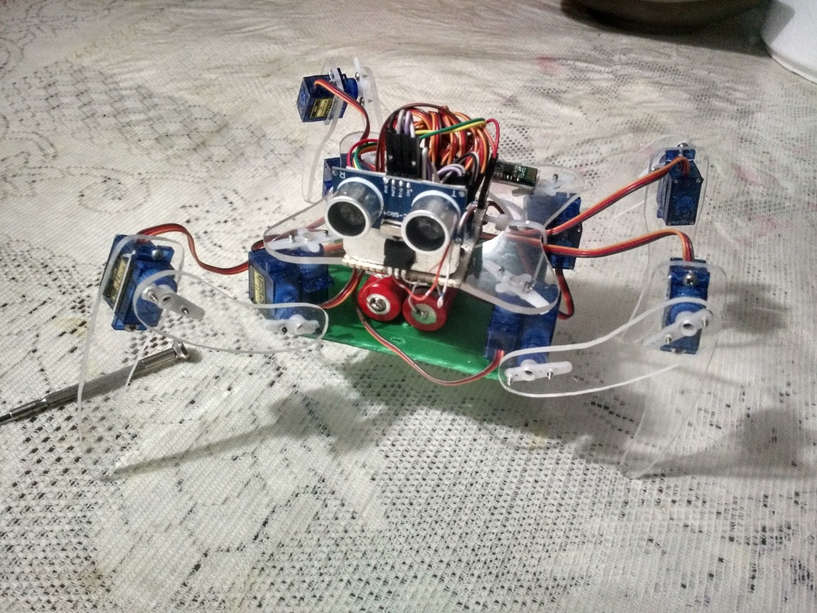 El_Xed_Electronics.: Robot Quadrupedo Spider, Arduino