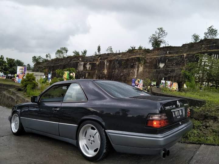 Jual Mercy 300CE good condition, more info call/wa 087738032723 - LAPAK ...