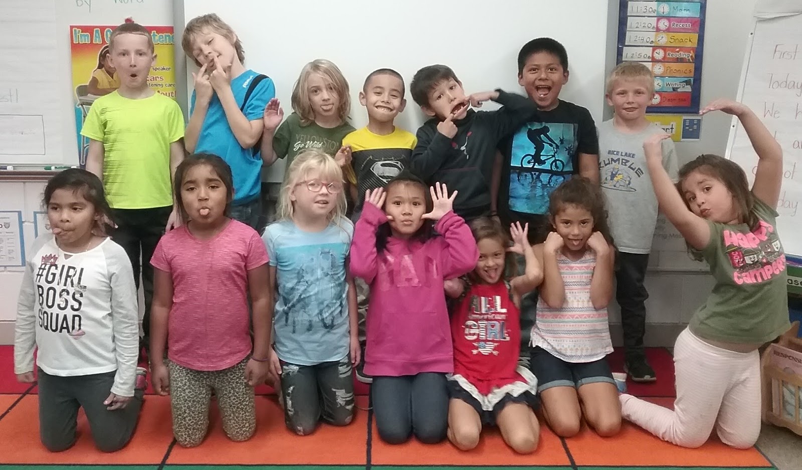 Ms. Anderson's Learning Blog!: Class Pictures!