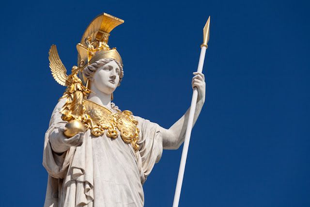 Ești zeiță, ești un zeu - puternici veți fi mereu! Care zeitate a ...