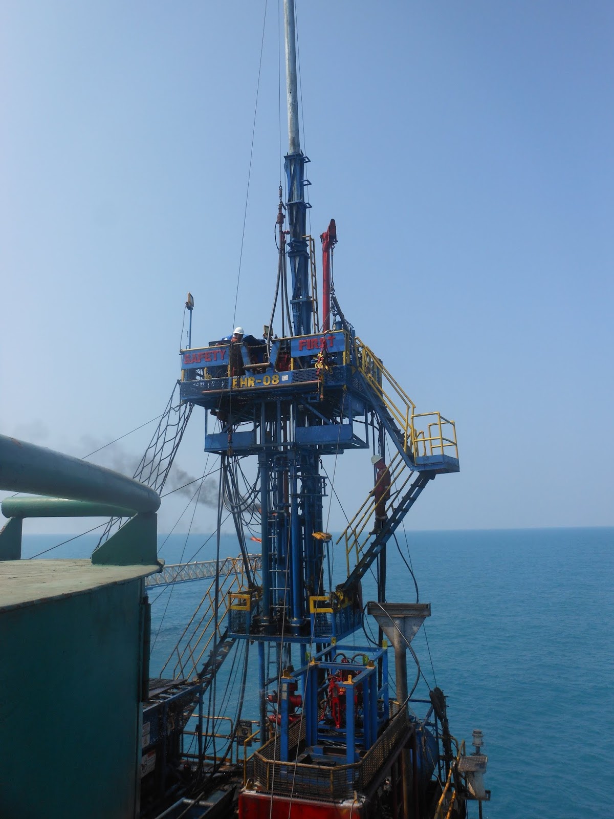 Dwi Hardi Sang Dhevils Mechanic: Seputar RIG HWU (Hydrolic Workover ...