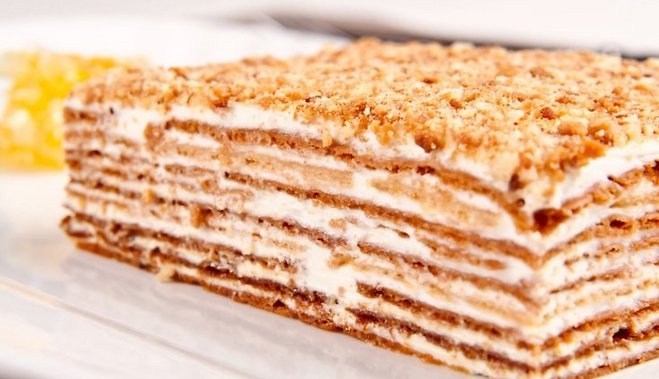 My Latvia: "Medus kūka" a.k.a "Honey Cake"