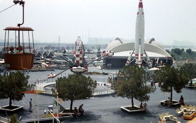 Disney Avenue: Walt Disney's New Tomorrowland 67'