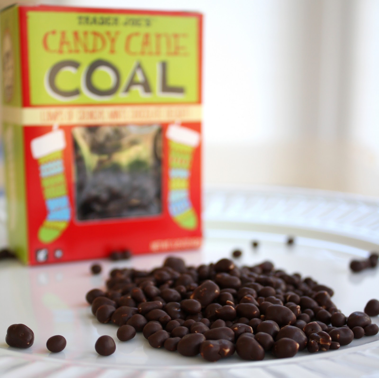 Cave Cibum: Friday I'm In Love... with Trader Joe's Candy Cane Coal