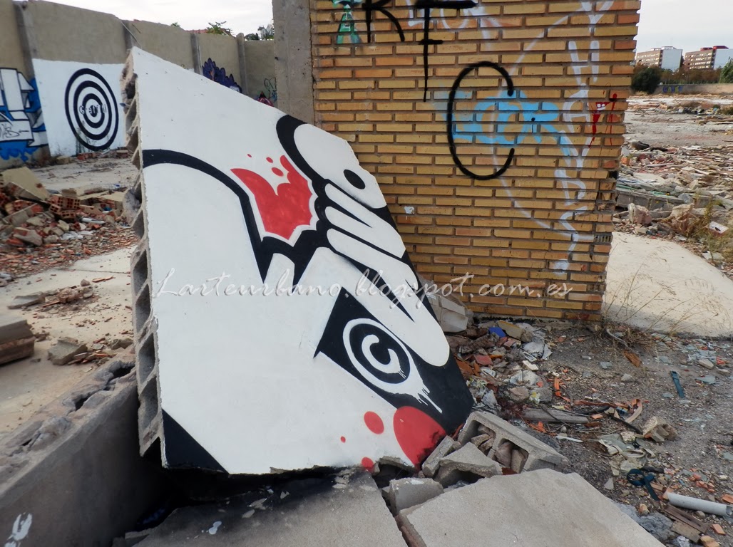 @streetartJO53: Graffitis por el Barrio del Camí de Vera