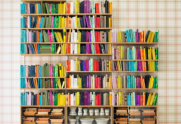 Ideas para decorar con libros - Colores en Casa