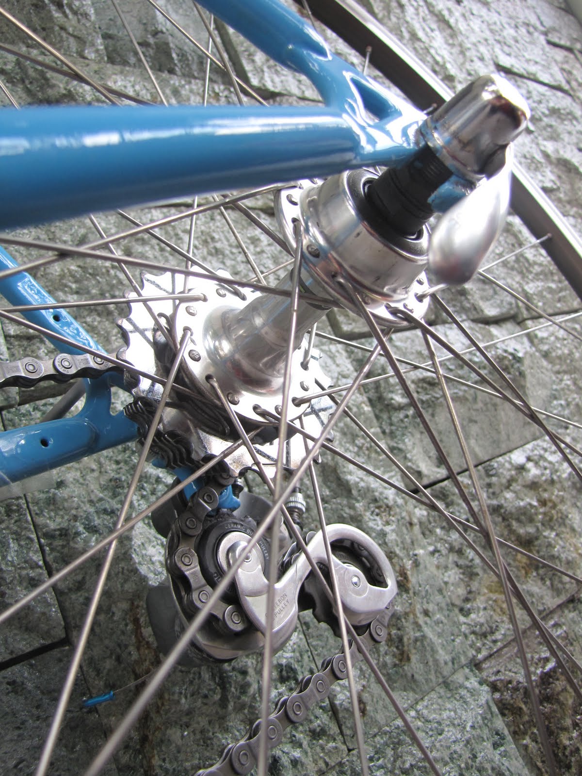 OLD SKOOL CYCLE: SHIMANO 600 COMPLETE BIKE - RM5000.00