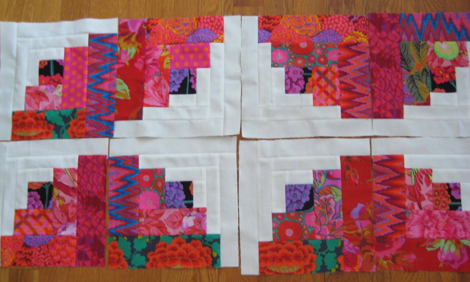 The Yarnarian: Curved log cabin