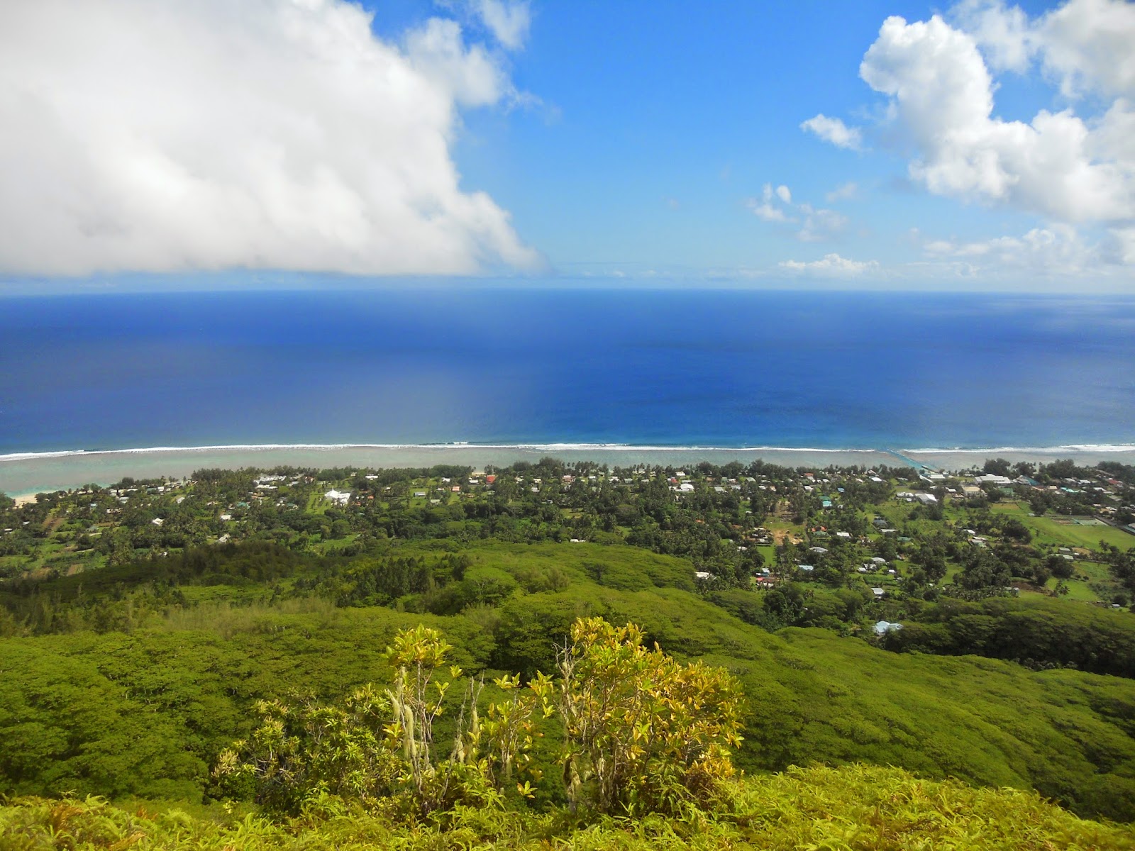 Another Day in New Zealand: Rarotonga Hike - Raemaru Heights Lookout