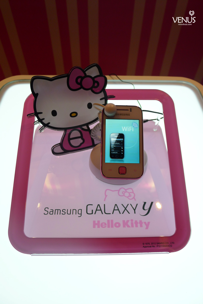 Samsung galaxy y hello kitty :) - Mek Onie