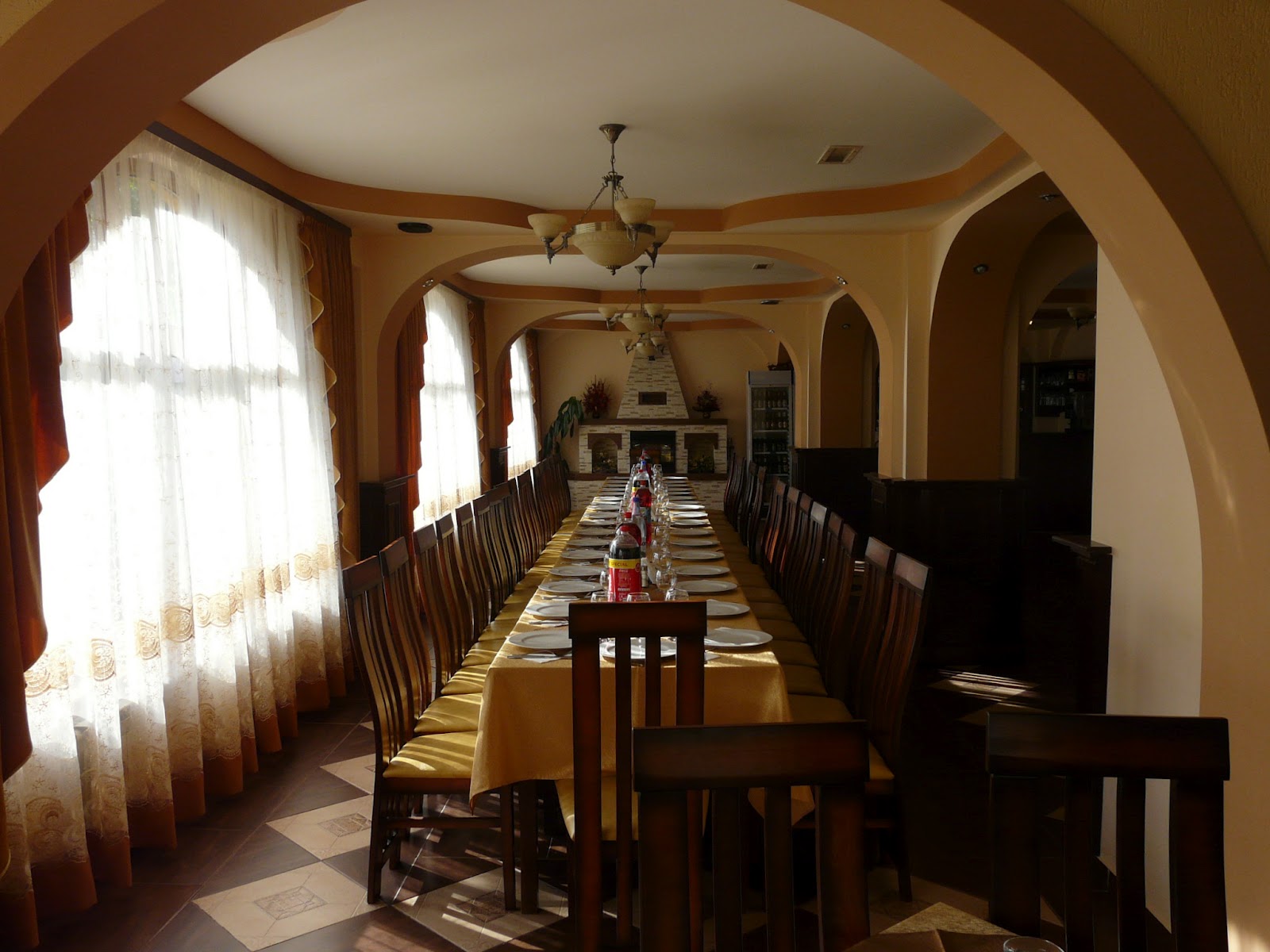 plecat de acasă: Pensiunea Floare de Crin- minunea turistică din Pojorâta