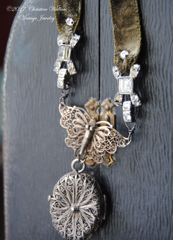 Christine Wallace... "Honoring Life Through Jewelry": Sweet Little ...