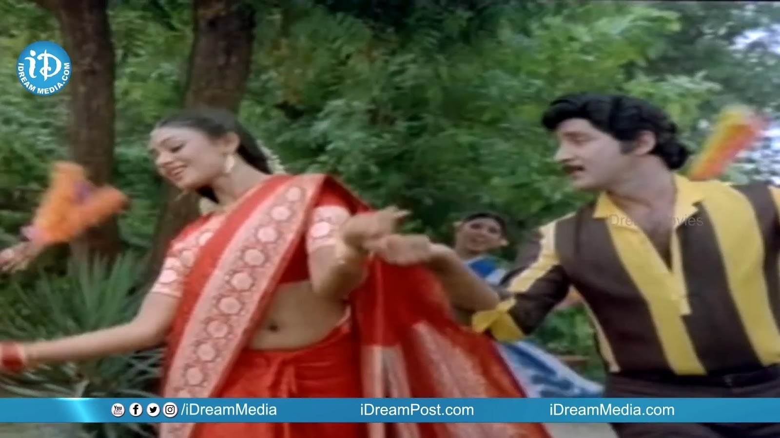 Actress Rare Collections Shobana Hot Deep Open Navel In Saree