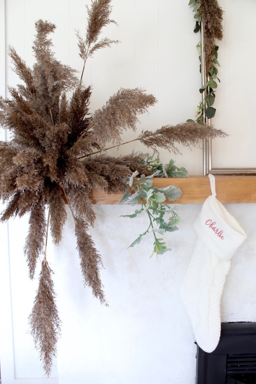Nordic Christmas Decorating Ideas - Harlow & Thistle