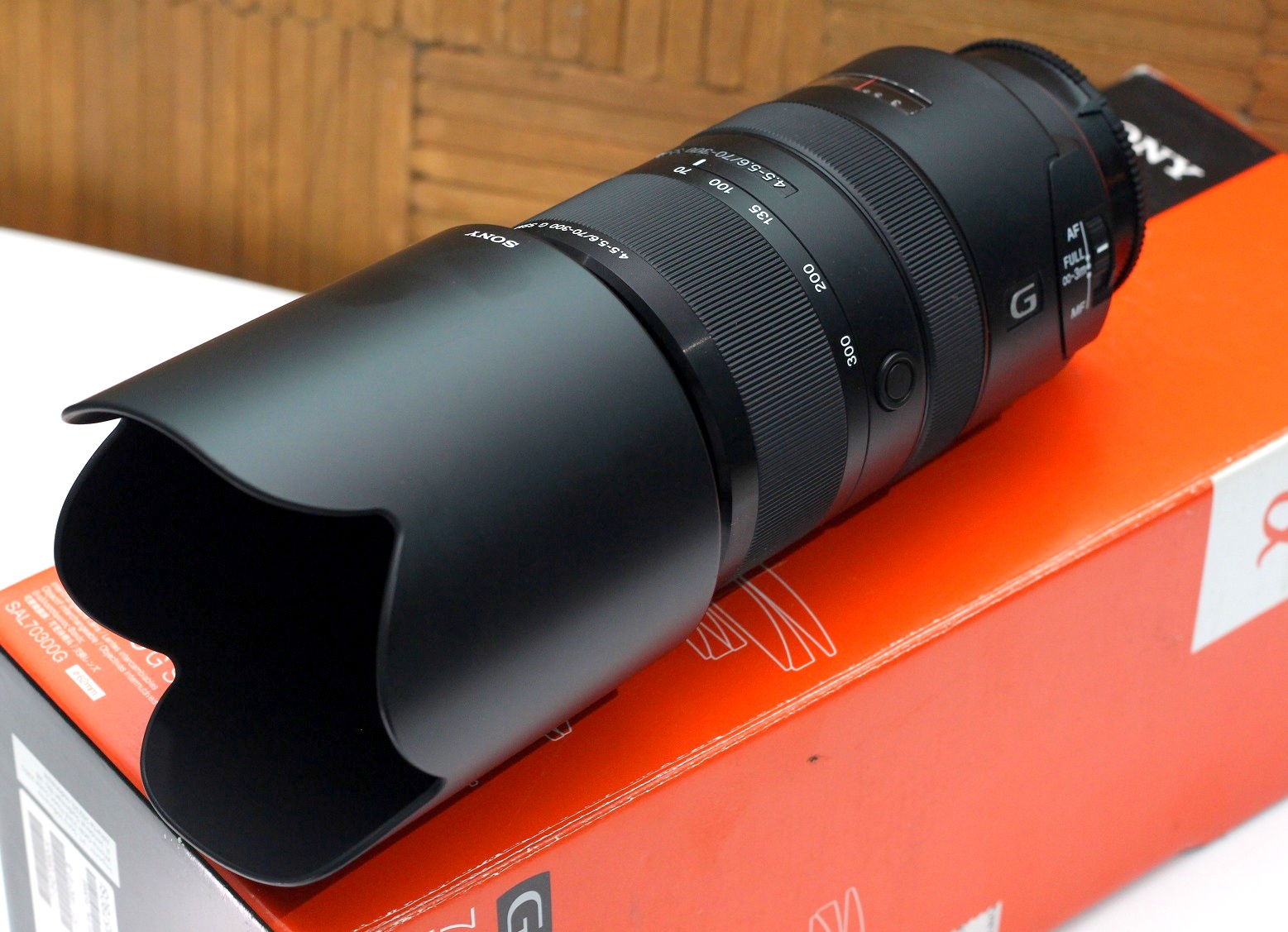 Lensa Tele Sony 70-300mm G SSM | Jual Beli Laptop Second dan Kamera ...