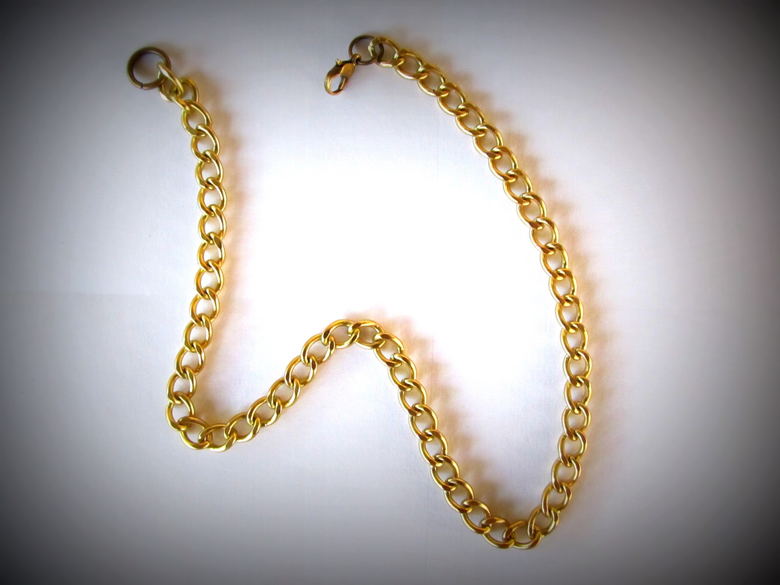 WobiSobi: Safety Pin Necklace, DIY