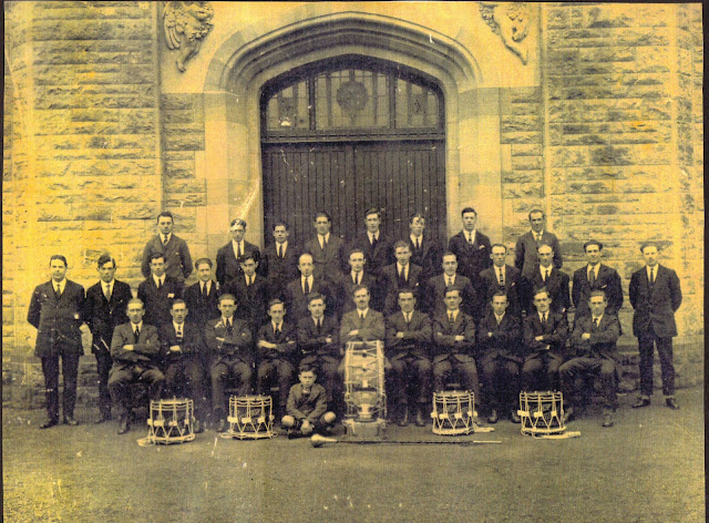 Leslie's family: Comber Amateur Flute Band