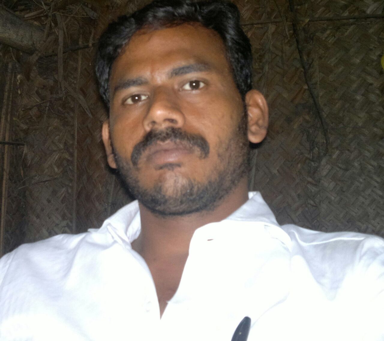 கீழக்கரையில் குடும்பத் தகராறு காரணமாக தூக்கு போட்டு தற்கொலை?!!