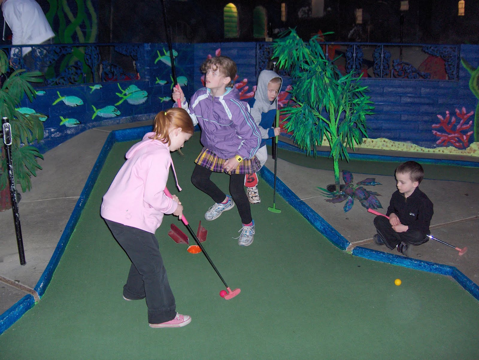 life is beautiful: Miniature Golfing